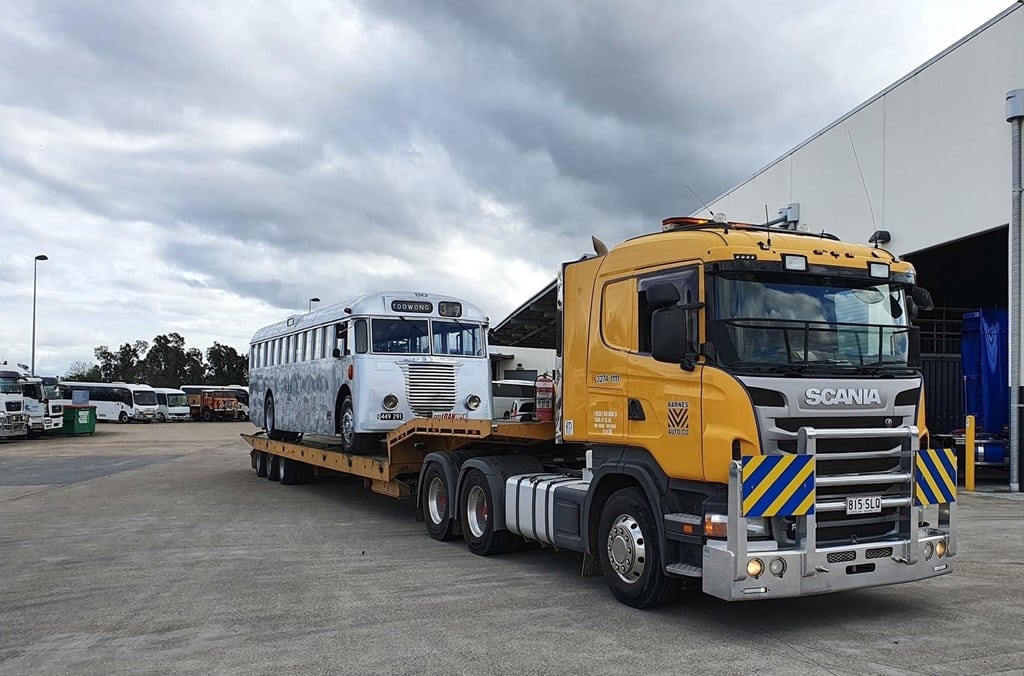 BRISBANE HERITAGE 'BUS 80' LANDS AT MUSEUM - Australasian Bus and Coach