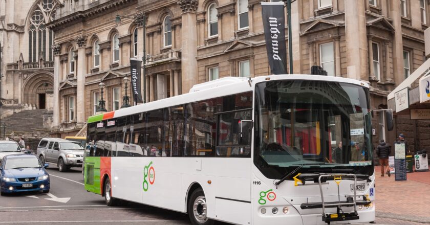 go bus news zealand kinetic skybus electric bus e-bus auckland public ...