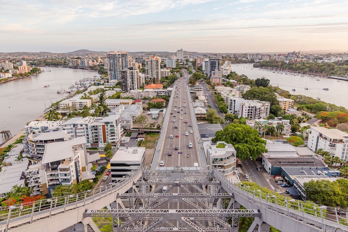 Queensland road and transport projects blow budget by $6.7 billion