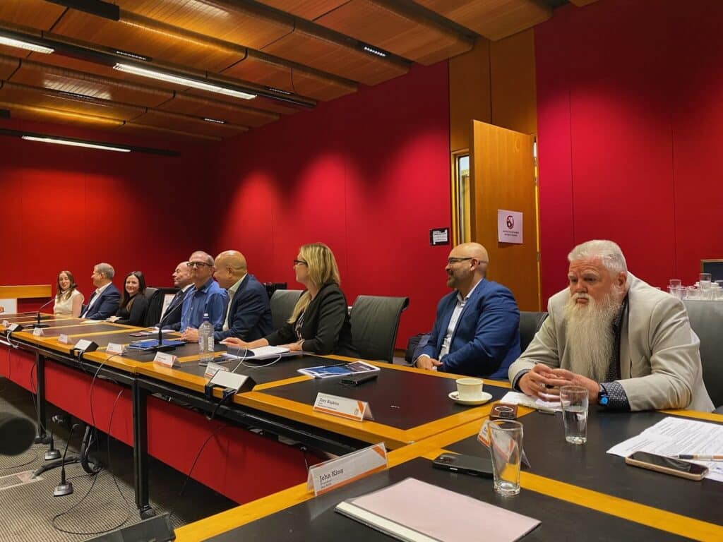 TWU hosts bus industry roundtable at NSW Parliament to discuss industry ...