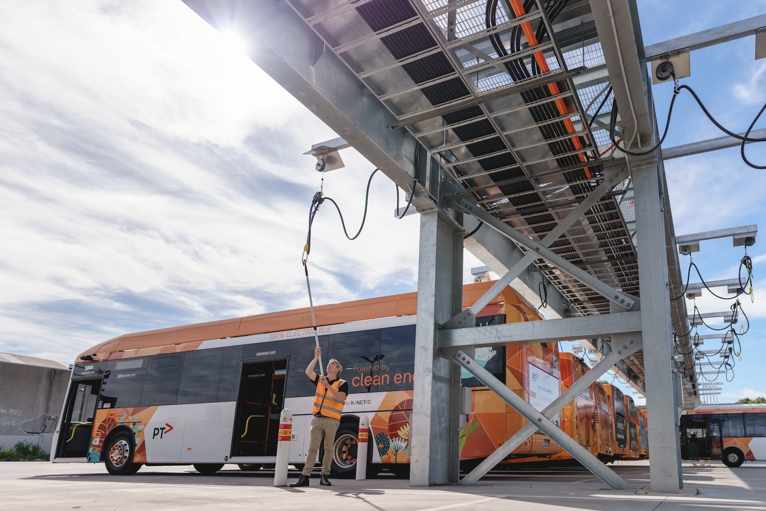 JET Charge and Kinetic deliver Victoria’s largest EV bus charging hub