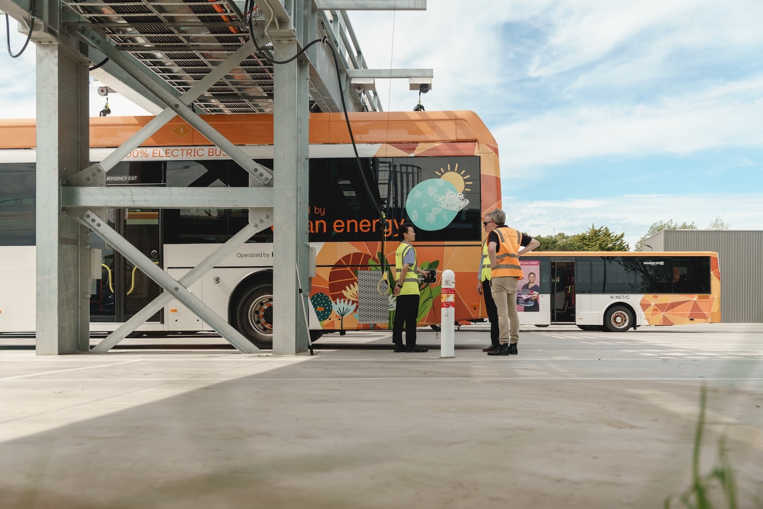 JET Charge and Kinetic deliver Victoria’s largest EV bus charging hub